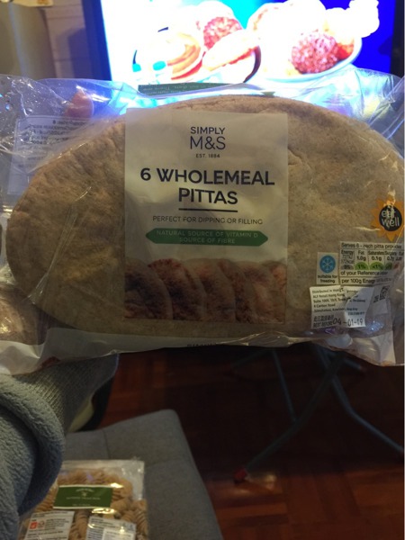 M&S 6 Wheatmeal Pittas - 1Source