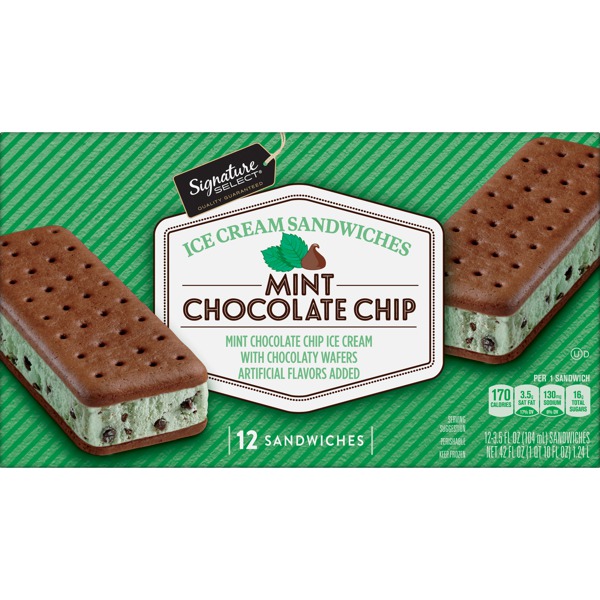 Signature Select MINT CHOCOLATE CHIP ICE CREAM SANDWICHES - 1Source