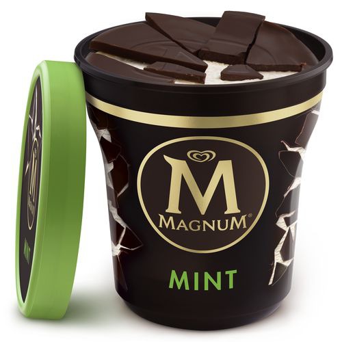 Magnum Peppermint Ice Cream With Dark Chocolate Shards In A Cracking ...