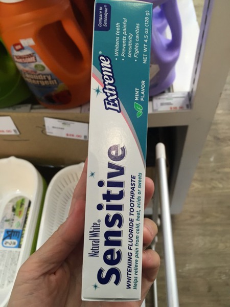 Natural White Sensitive Extreme Whitening Fluoride Toothpaste Mint ...