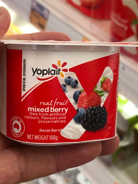 Yoplait Real Fruit Mixed Berry Yogurt - 1Source
