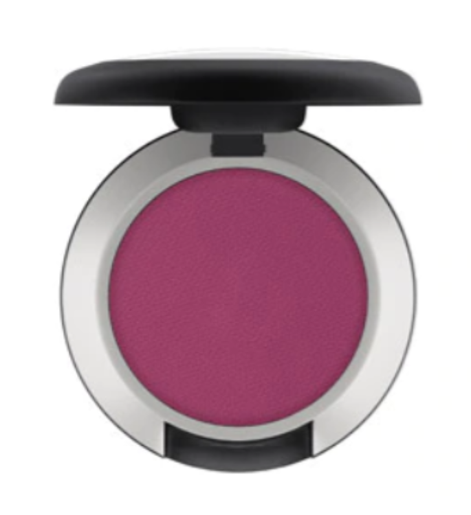 MAC POWDER KISS SOFT MATTE EYE SHADOW LENS BLUR - 1Source