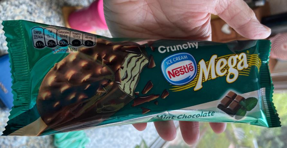 Nestle Mega Mint Chocolate Crunchy - 1Source