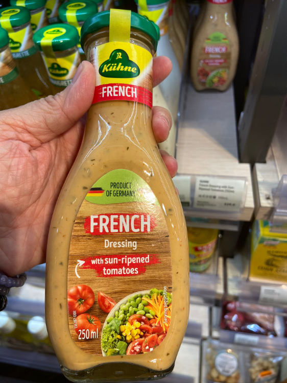 Kuhne French Dressing With Sun Ripened Tomatoes - 1Source