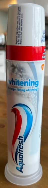 Aquafresh Whitening For Longer Lasting Whitening Toothpaste Pump - 1Source