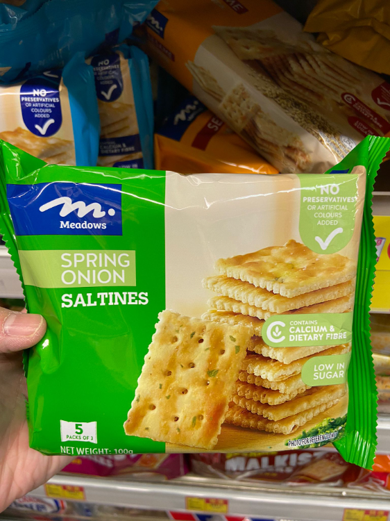 Meadows Spring Onion Saltines - 1Source
