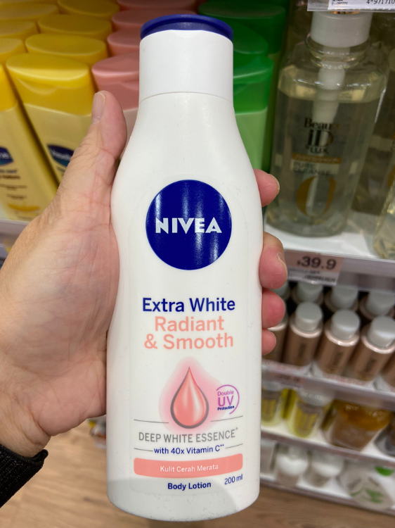 Nivea Extra White Radiant & Smooth Deep White Essence With 40X Vitamin ...