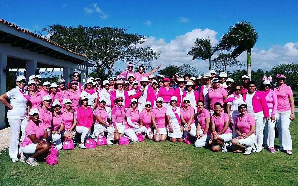 Ladies, sign up for the Pink Golf Tour DR!
