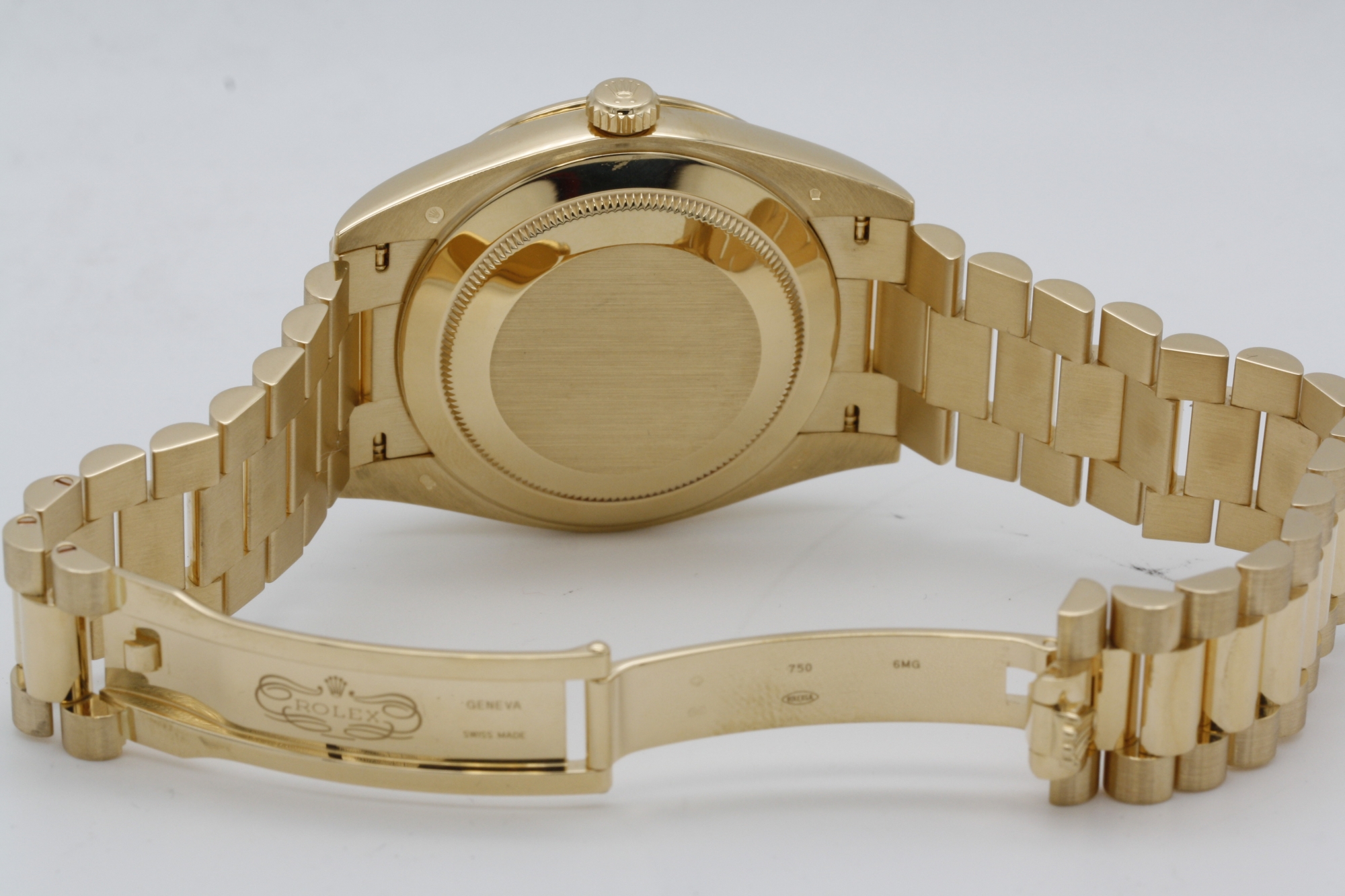 Rolex Day-Date 40mm Yellow Gold / Diamonds / Black dial - With box and ...