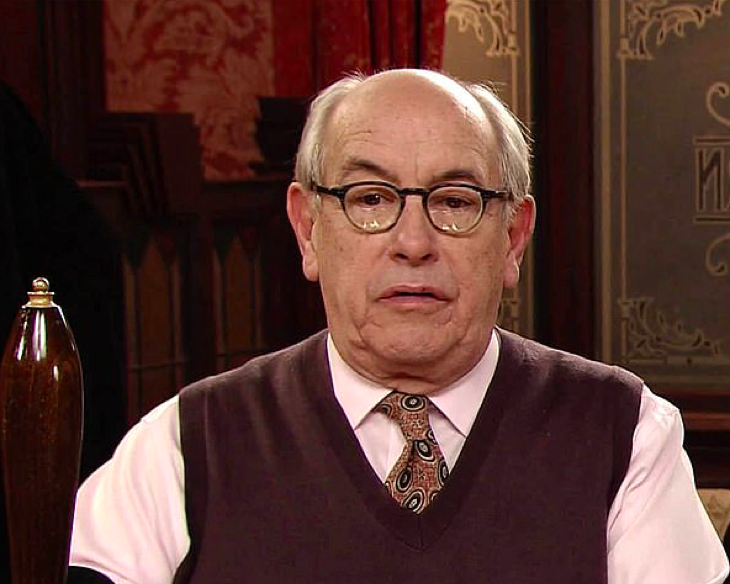 Coronation Street Spoilers: Norris Steals Evidence - Will It Expose ...