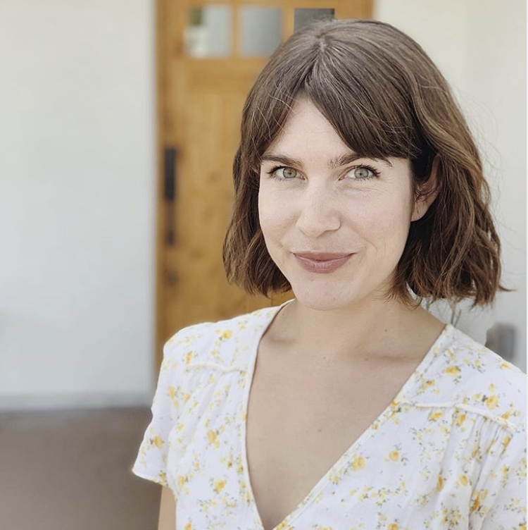 Cara Irwin's Instagram, Twitter & Facebook on IDCrawl