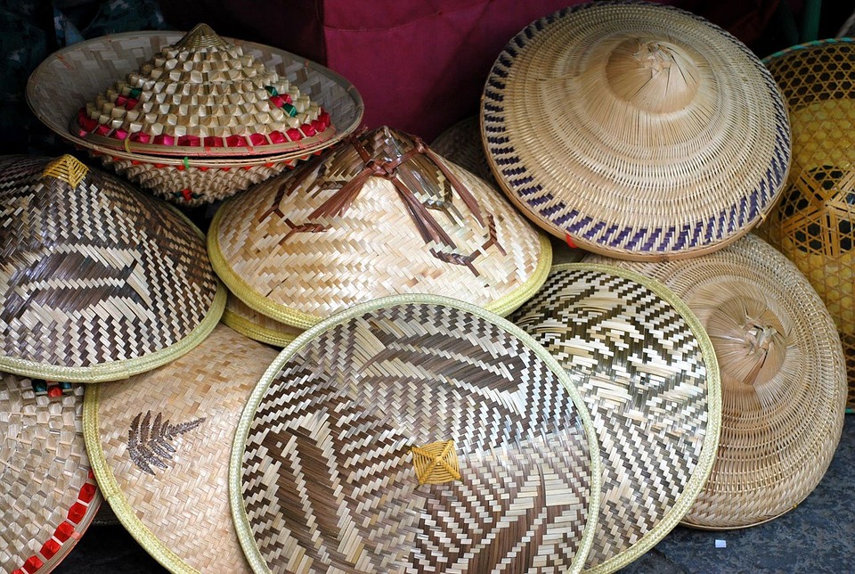 Conical Hats – The Symbol of Vietnamese Women » Exotic Voyages