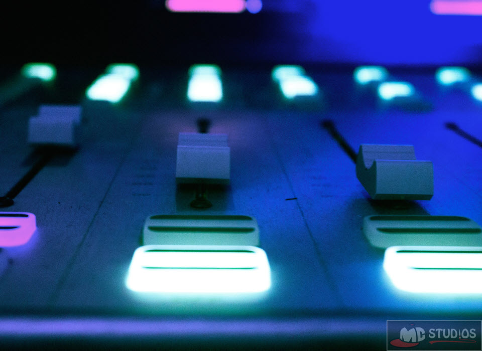 Finding Harmony: The Top 4 Church Sound Boards for Exceptional Audio ...