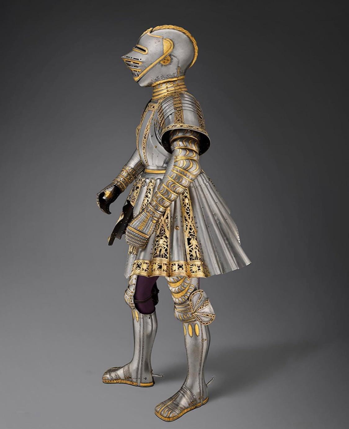 1512 child's armor - photo - HomemadeTools.net