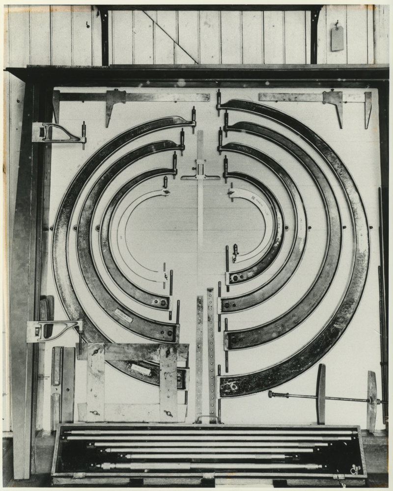 Giant micrometer - GIF