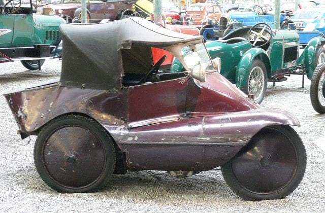 1922 Scott Sociable three wheeler - photos