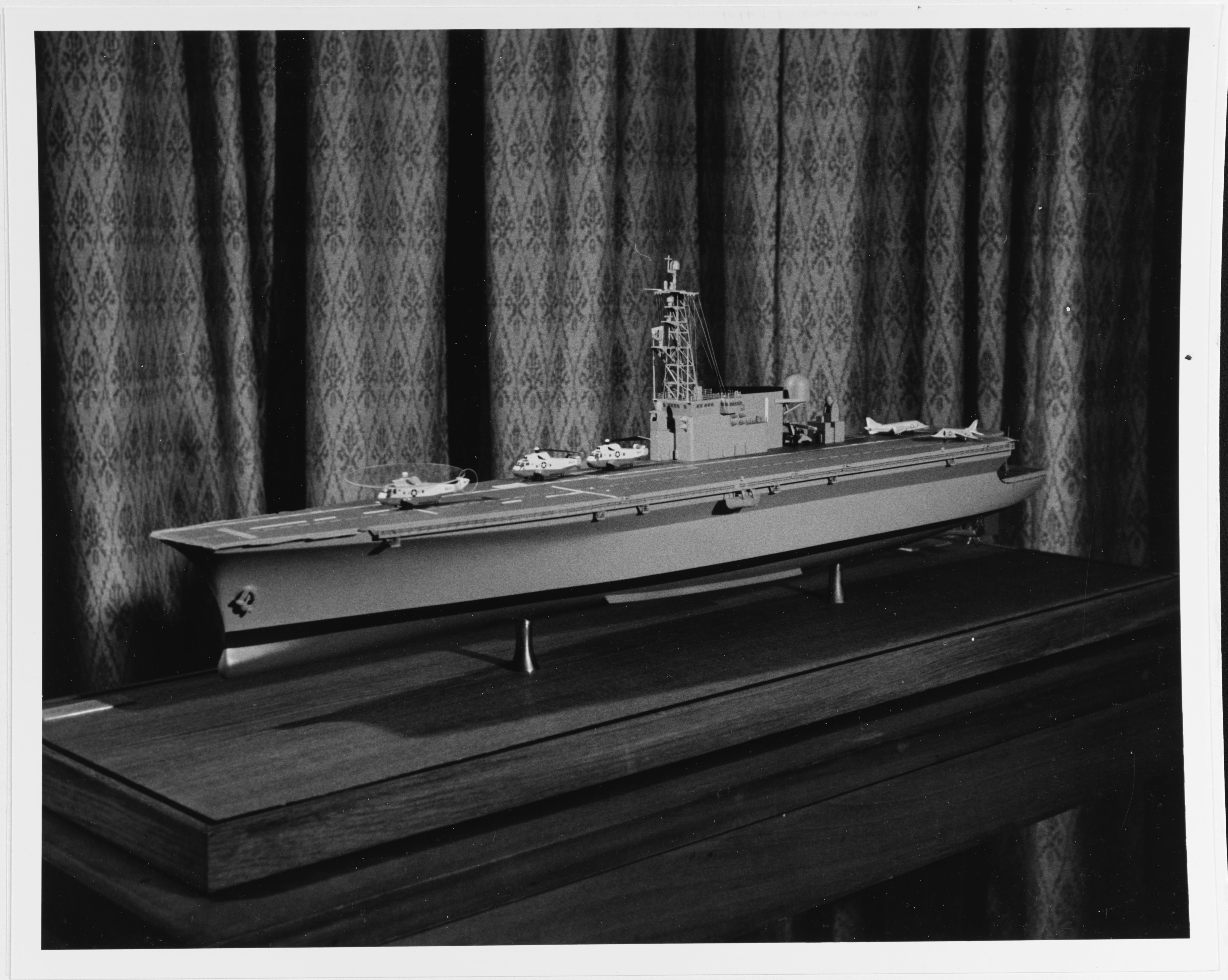 Sea Control Ship carrier concept - photo