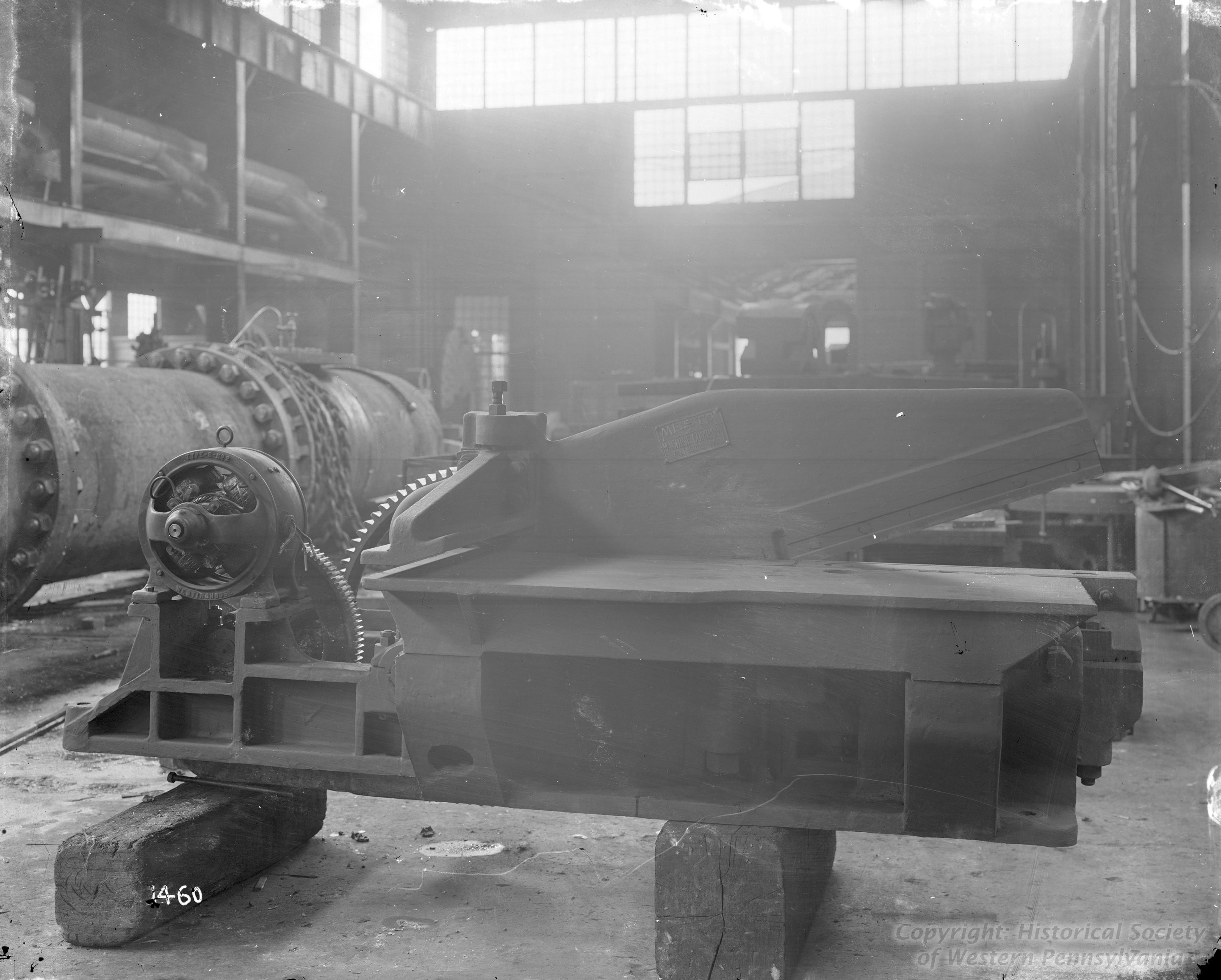 High-quality black-and-white photographs of large old machines and ...