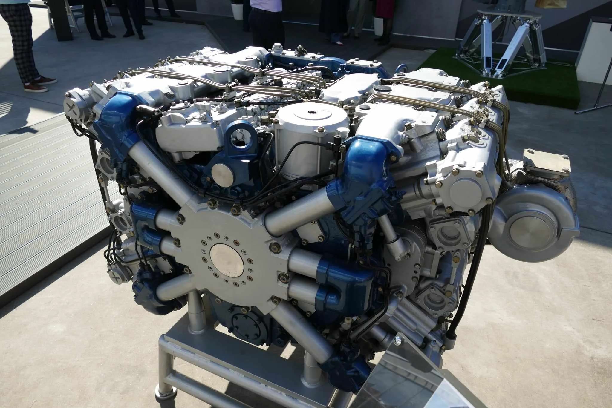 T-14 Armata tank X-engine - photos - HomemadeTools.net