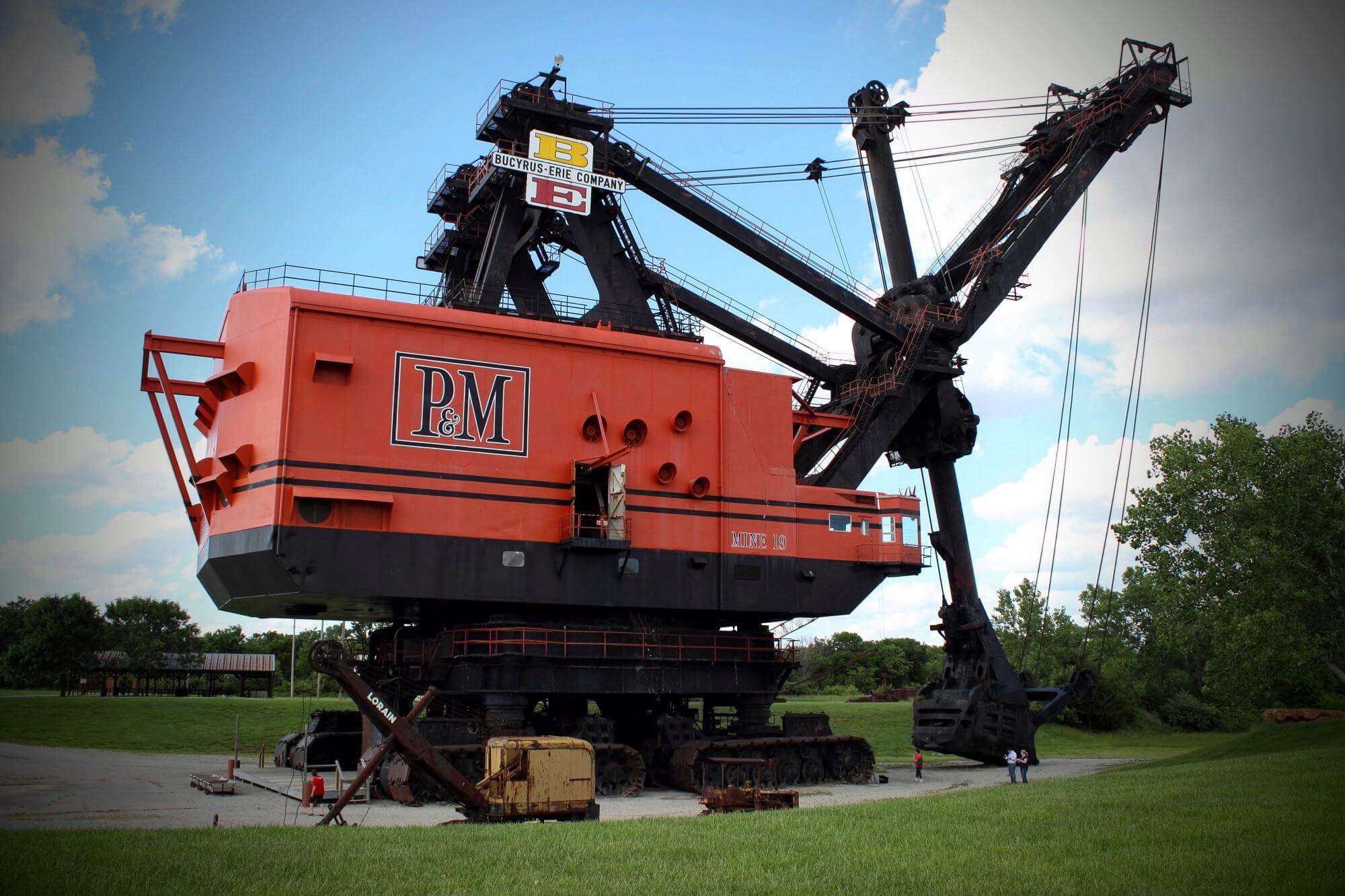 Big Brutus electric shovel - photos - HomemadeTools.net