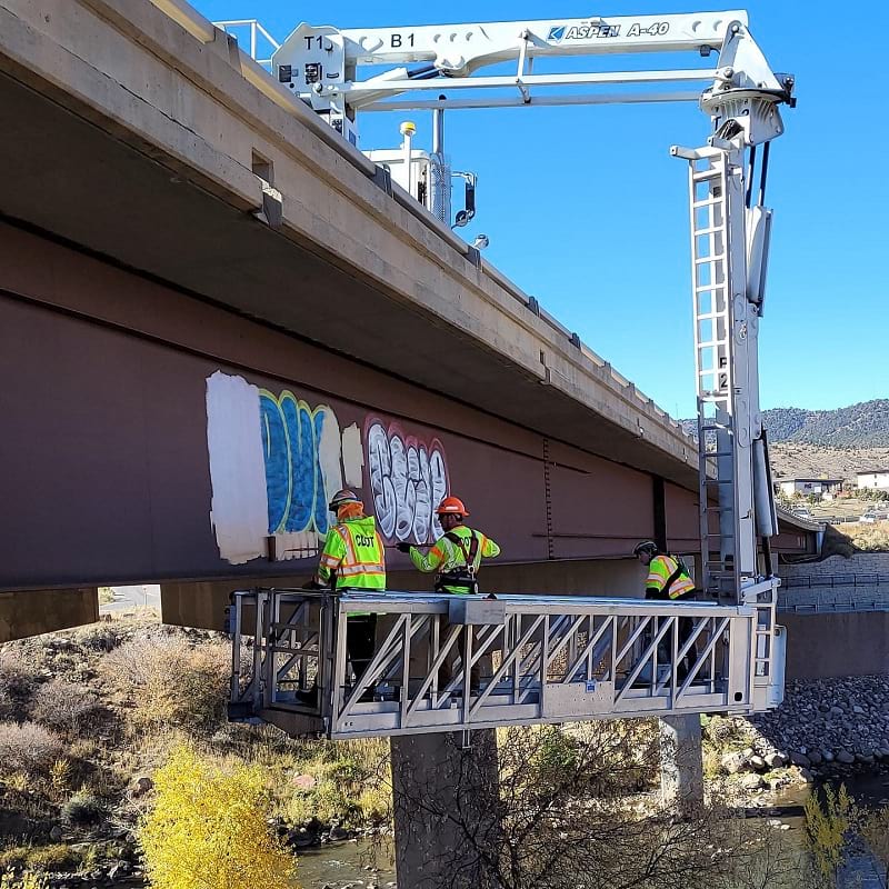 Bridge inspection platform - photo - HomemadeTools.net