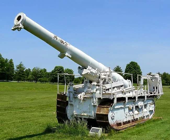 WWI French 194mm self-propelled gun - photo - HomemadeTools.net