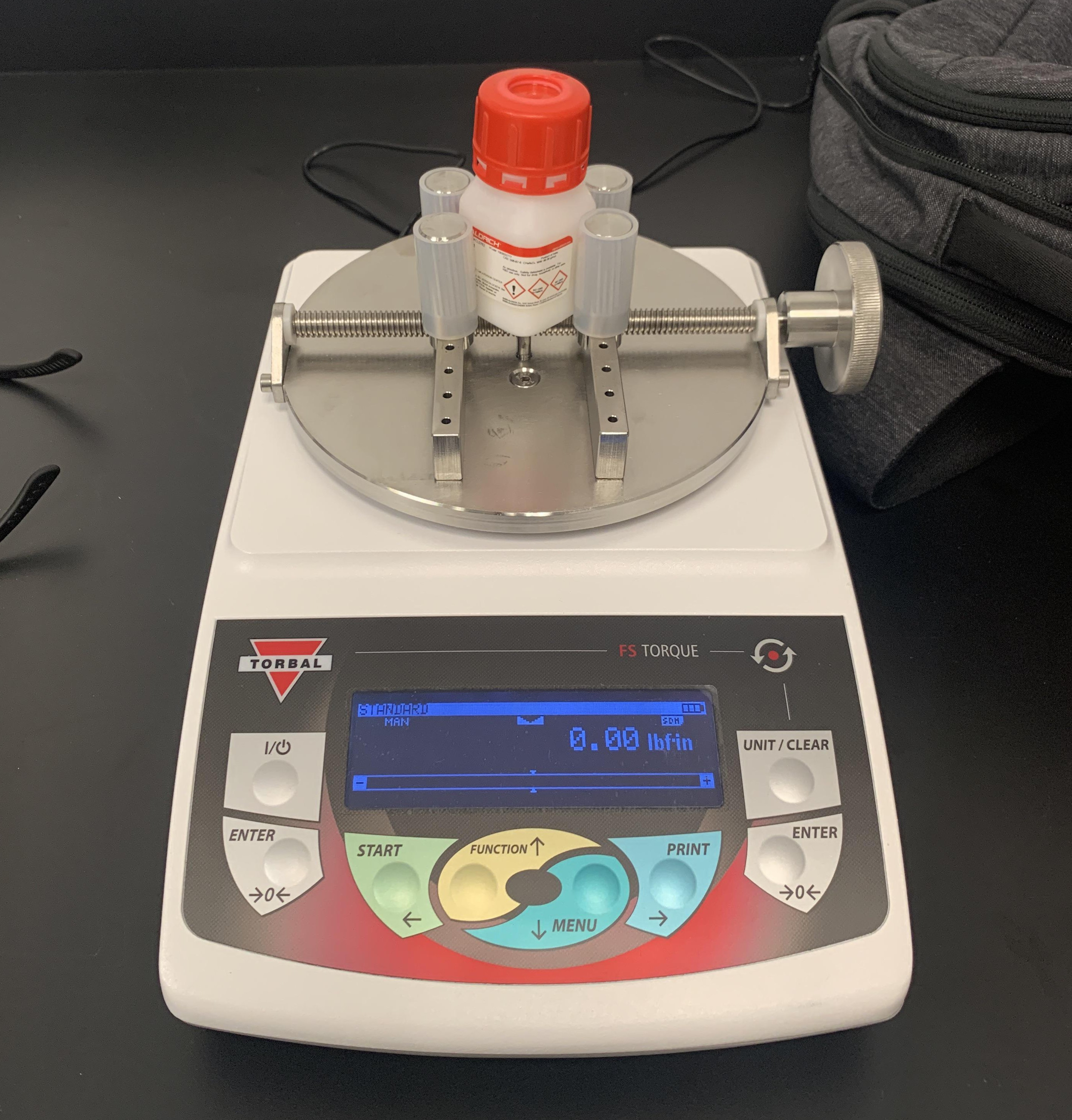 Cap torque tester - photo - HomemadeTools.net