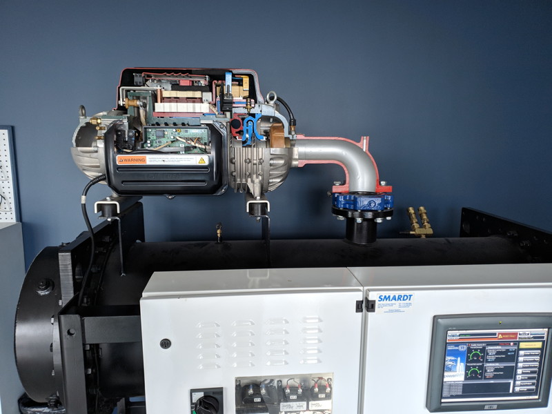 Chiller compressor cutaway - photo - HomemadeTools.net