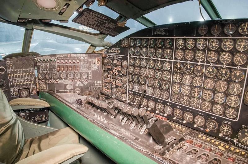 Convair B-36 Peacemaker cockpit - photo