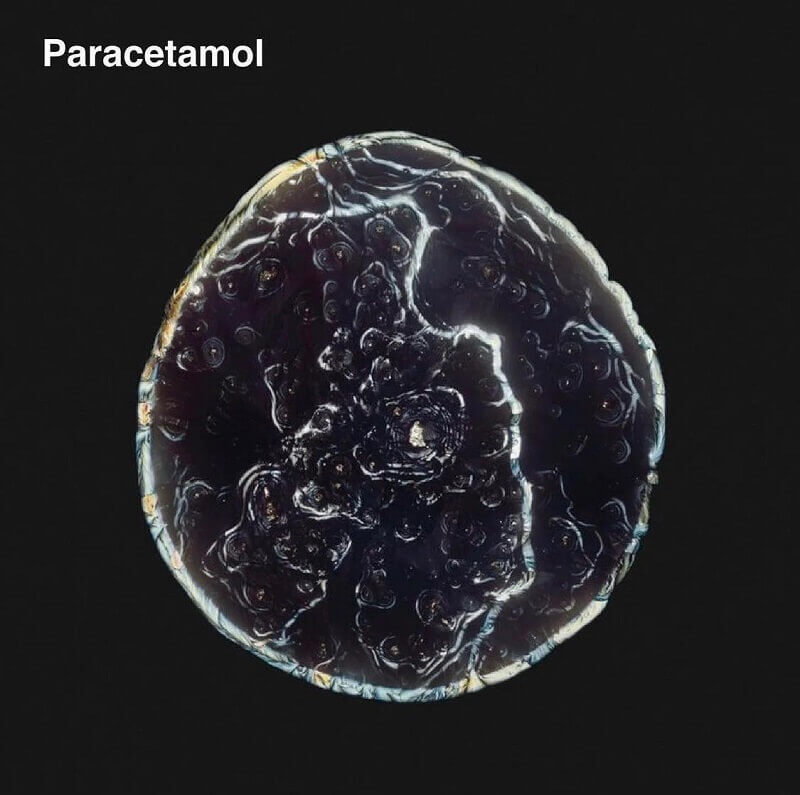 Drugs under microscope - photos