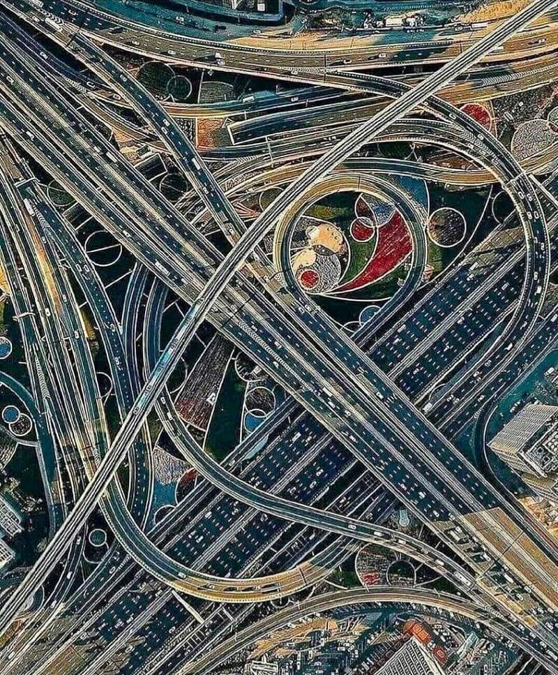 Dubai multi-stack interchange - photo - HomemadeTools.net