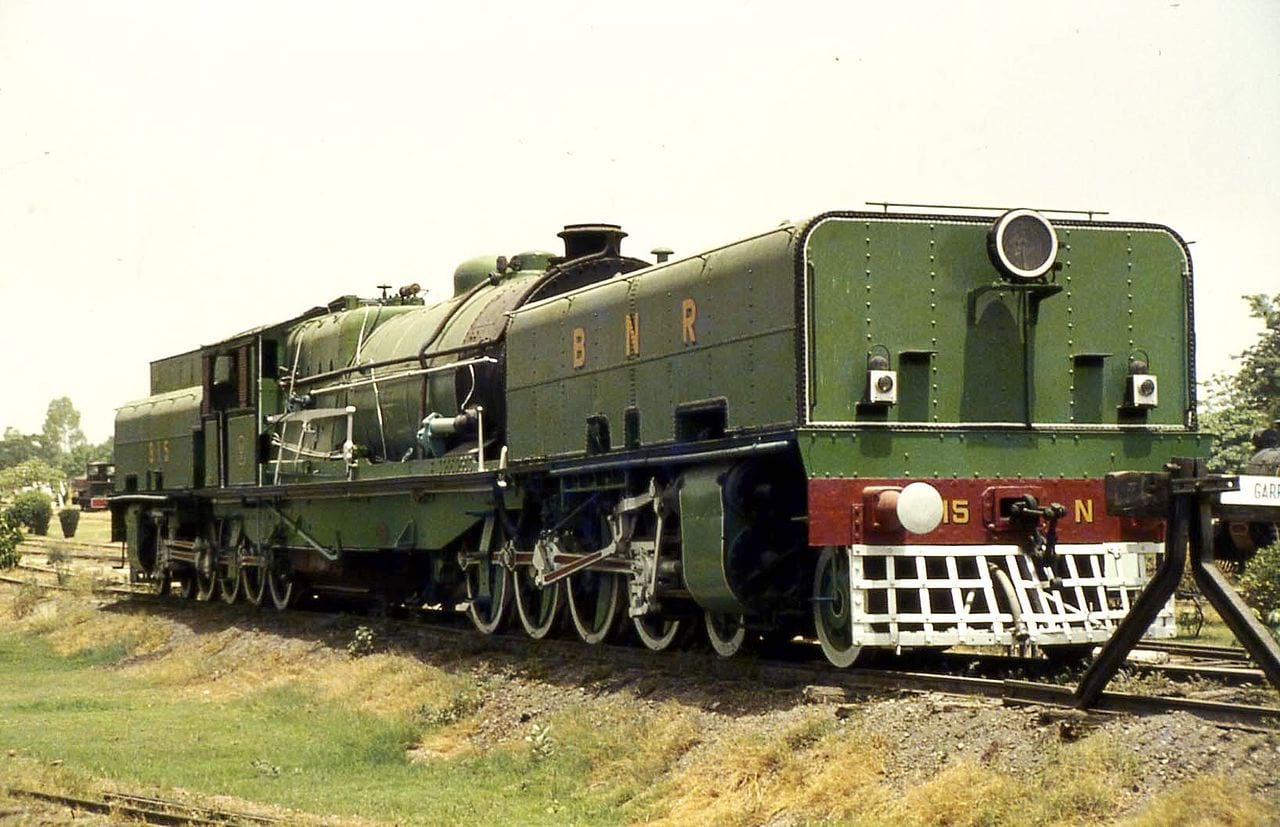 Garratt steam locomotives - photo