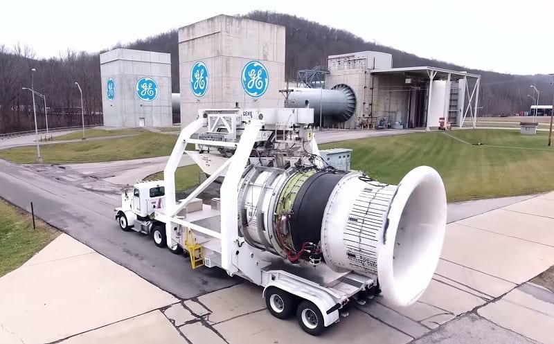 General Electric GE9X turbofan engine - photo - HomemadeTools.net