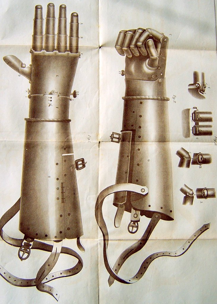1500s iron prosthetic hand - photos - HomemadeTools.net
