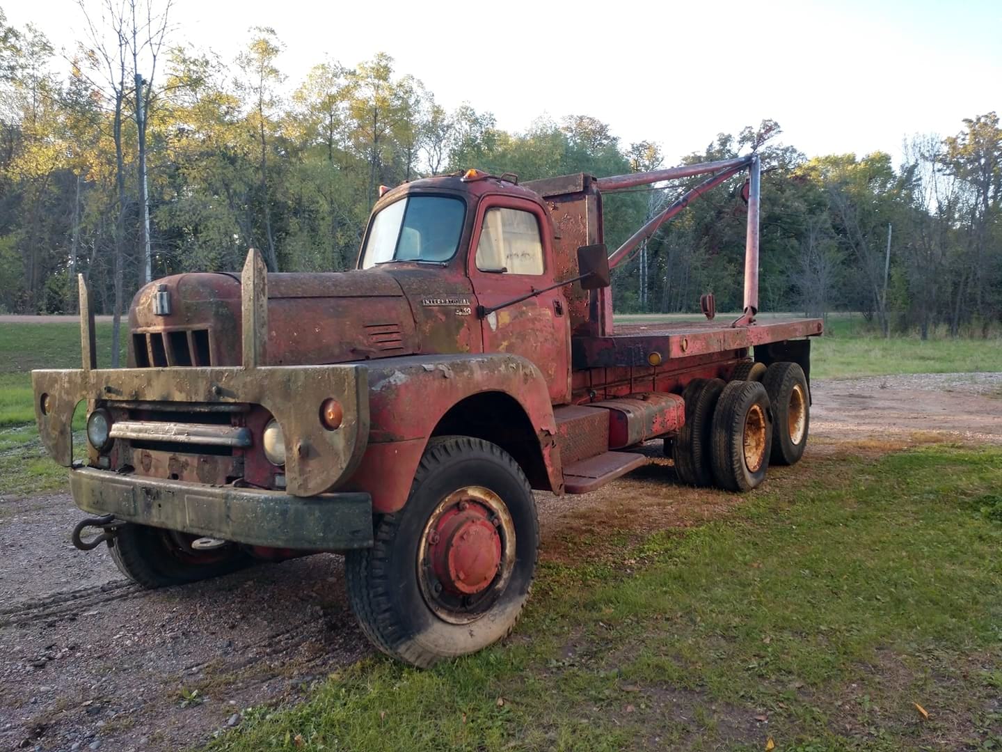 International Harvester one-man cab truck - photos - HomemadeTools.net
