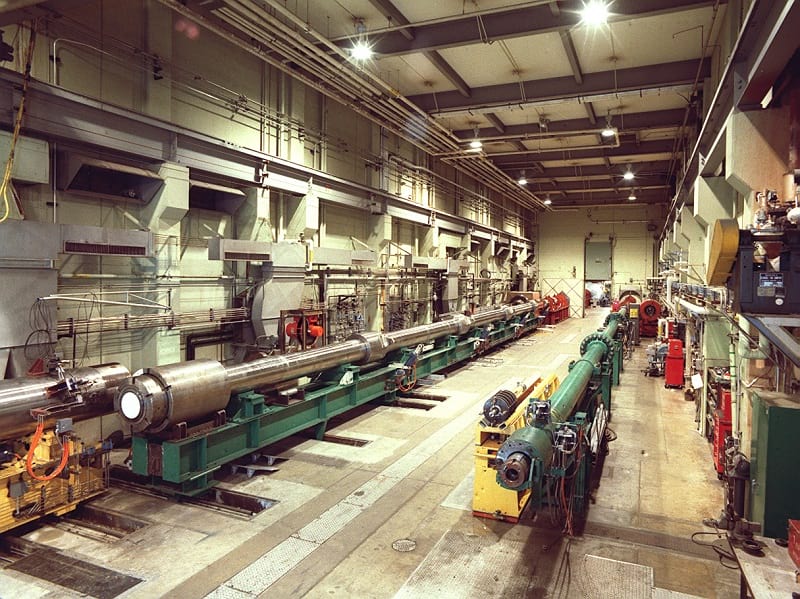 Light-gas gun - photo