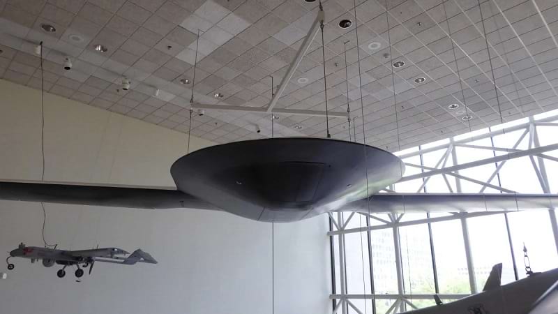 Lockheed Martin RQ-3 DarkStar unmanned aerial vehicle - photos ...