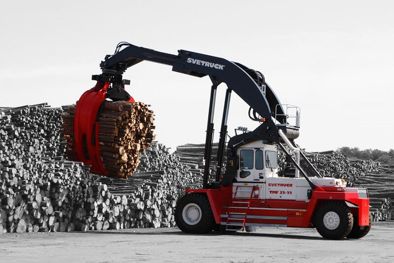 Svetruck log stacker - photo and video - HomemadeTools.net
