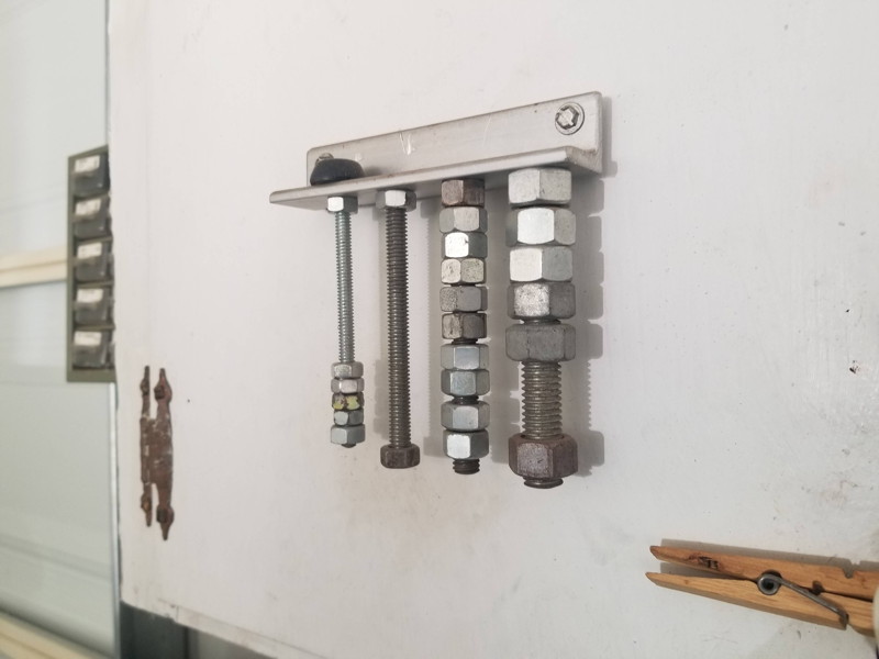 Nut sorting/storage in one - photo - HomemadeTools.net