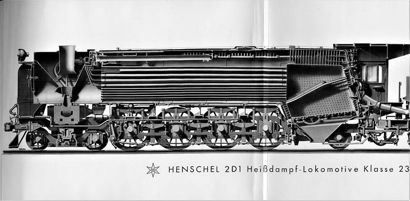 South African Class 23 4-8-2 steam locomotive cutaway - photo