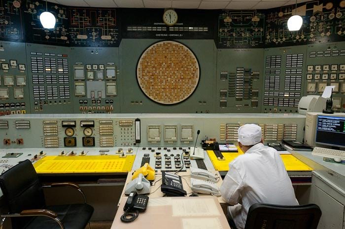 Russian nuclear power plant control rooms - photos - HomemadeTools.net