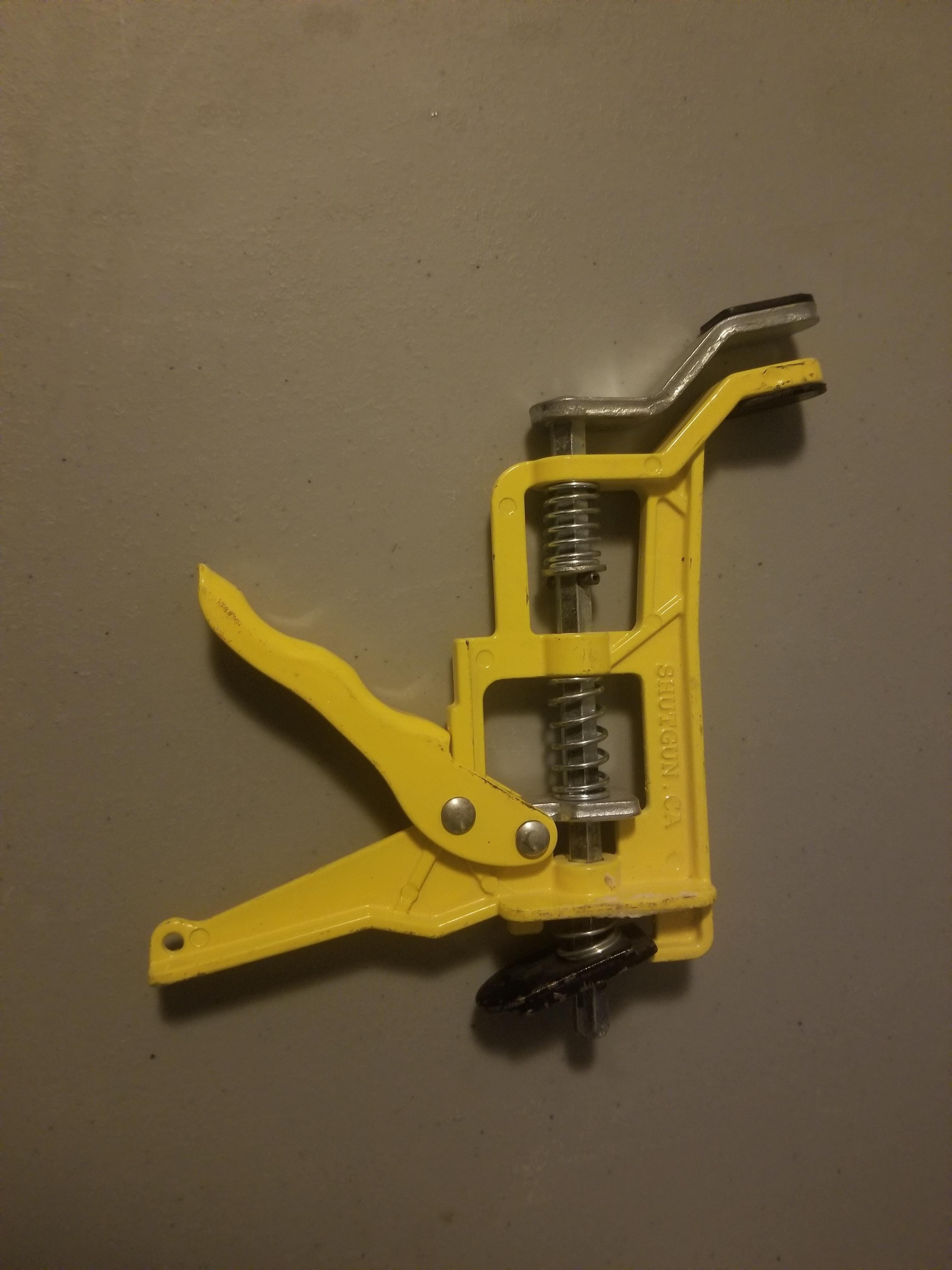 Fire sprinkler shut off tool - photo - HomemadeTools.net