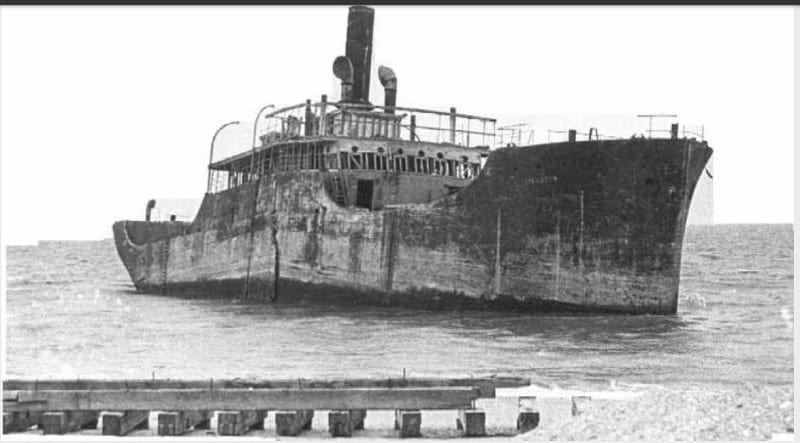 WWI concrete ship - photos - HomemadeTools.net
