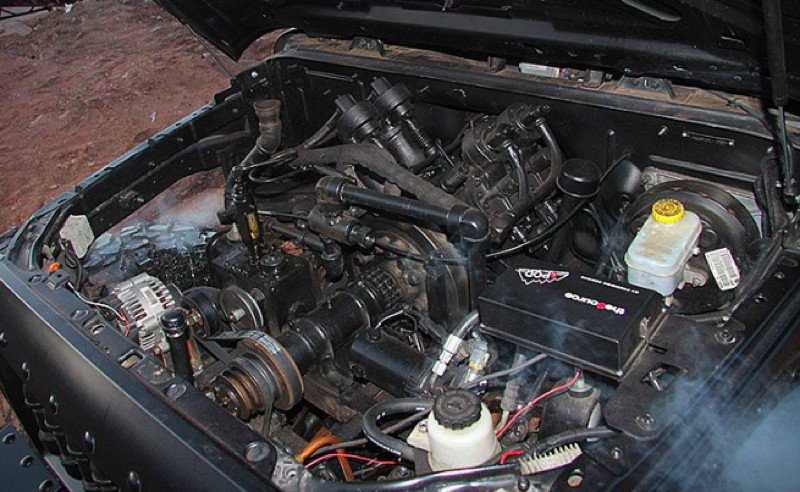 Steam-powered Jeep JK 6-wheeler - photos and video - HomemadeTools.net