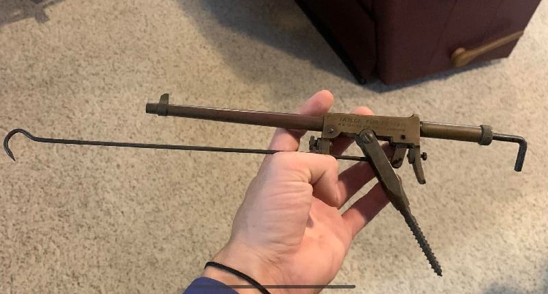 Taylor Fur Getter trap gun - photo - HomemadeTools.net