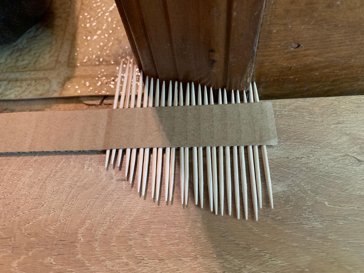 Cardboard and toothpick contour gauge - photo - HomemadeTools.net