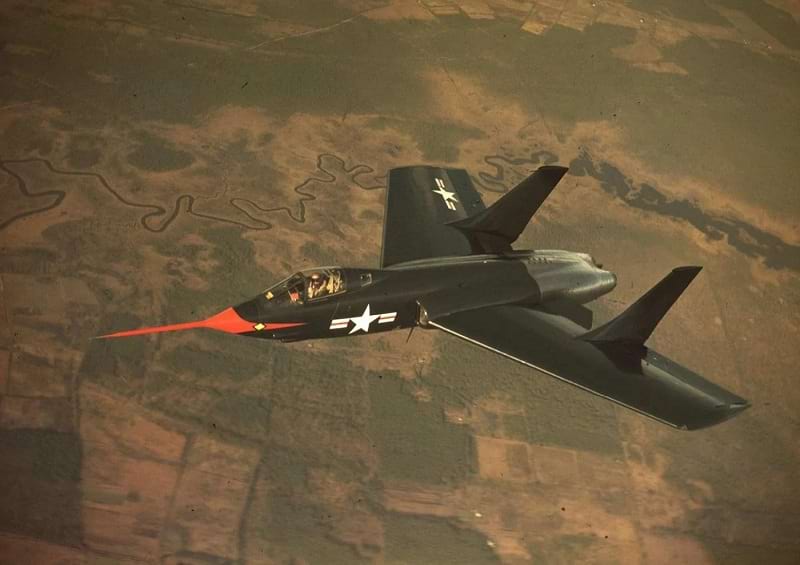Vought F7U Cutlass multirole fighter - photo and video - HomemadeTools.net