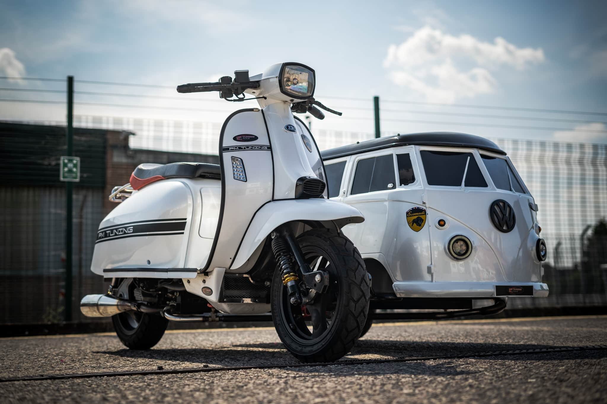 Scooter with VW Kombi sidecar - photos - HomemadeTools.net
