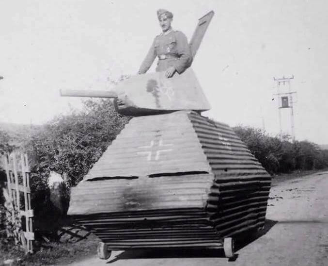 WWII German training mockup tank - photo - HomemadeTools.net