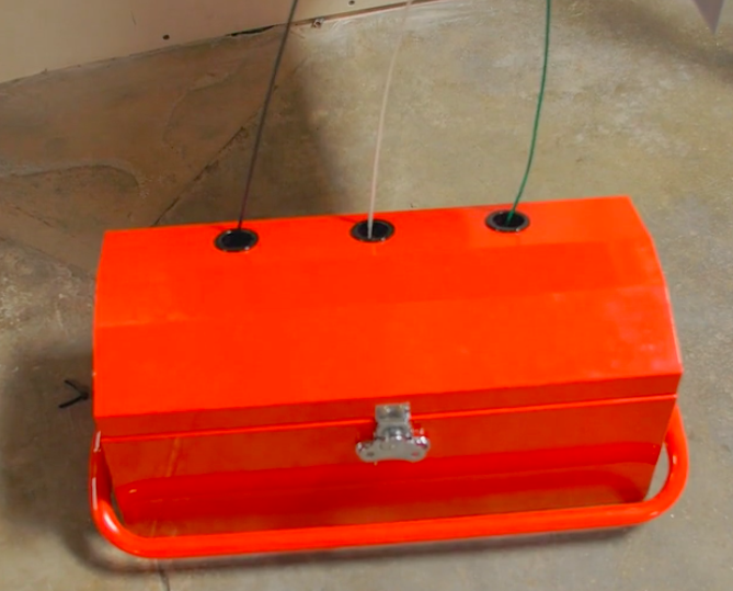wYerBox for storing and pulling electrical wire spools - HomemadeTools.net